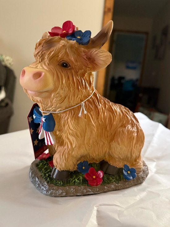 Stars and Stripes | Accents | Patriotic Highland Cow Figurine With ...